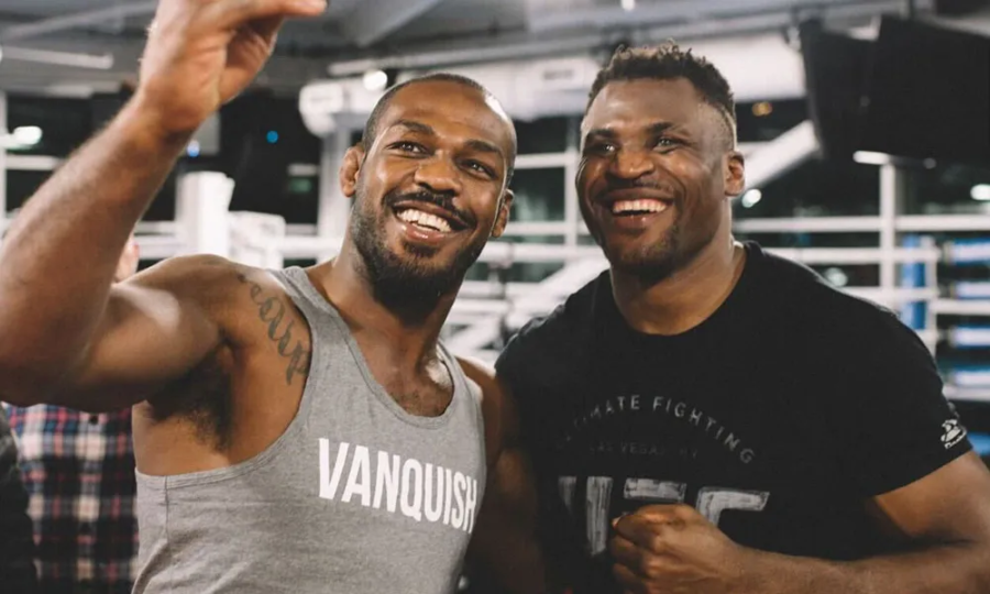 Jon Jones vs Francis Ngannou Who would win? - sportzonly